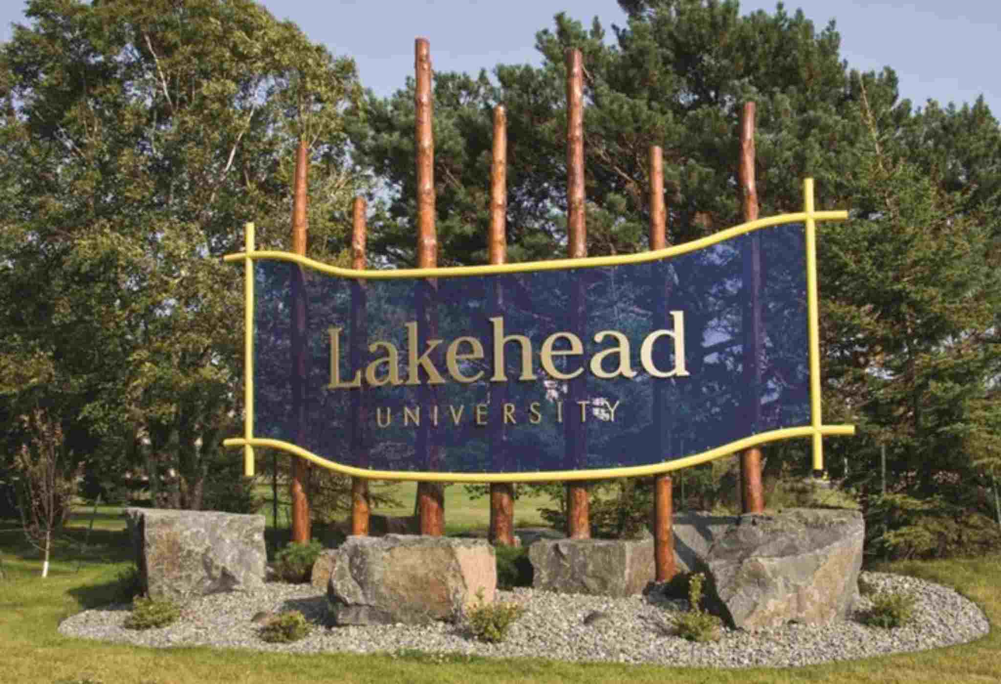 Đại học Lakehead: Du học, học phí, ngành học 2025