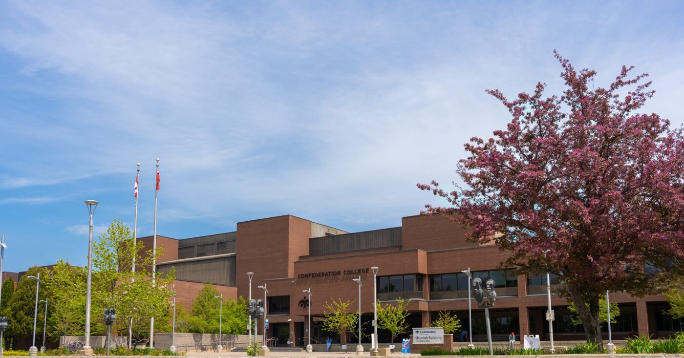 Du học Canada tại Confederation College - YES STUDY