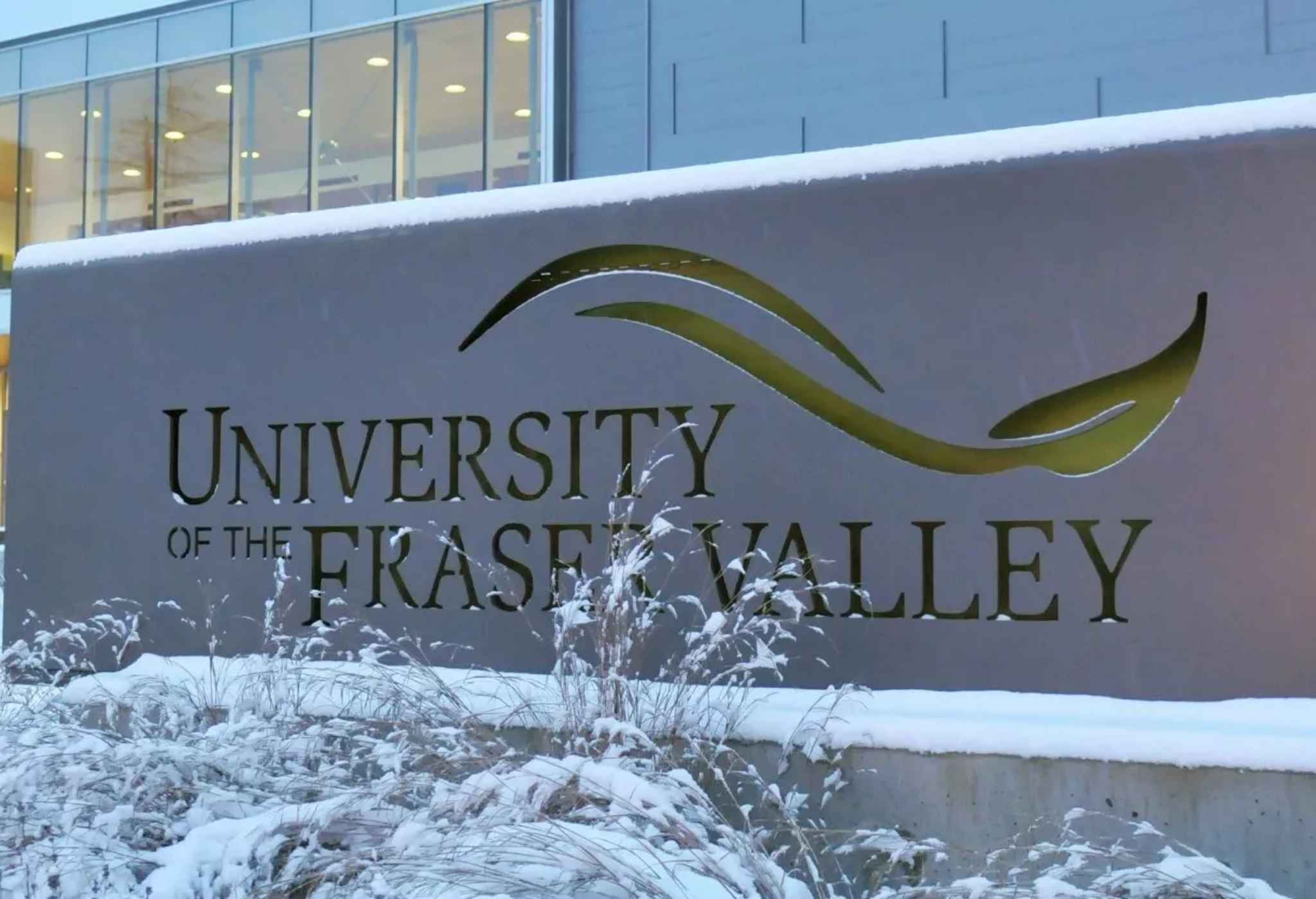 University of the Fraser Valley (UFV) 2025: Học phí, Ngành học & Lộ ...